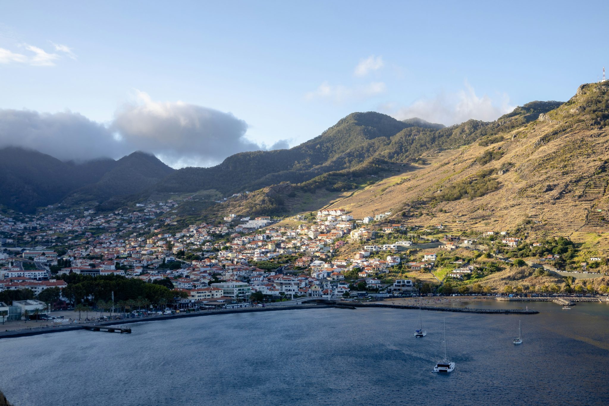 11-Day Madeira Itinerary for Hikers: Trails, Costs & Where to Stay